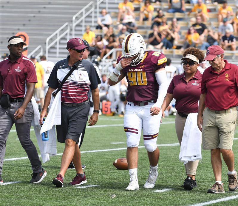 09-22-2021 - NFL's Dan and Stacey Quinn Give Back to Alma Mater ...